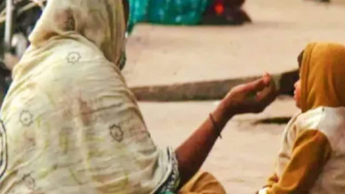 People Giving Alms To Beggars Will Face FIRs In This City From January ...
