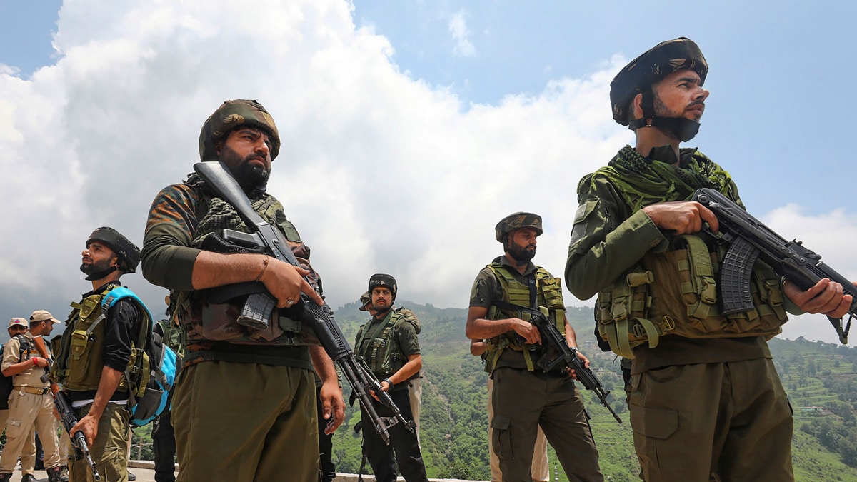 Terrorists Attack Army Post, Shaurya Chakra Recipient's Home in J&K's ...