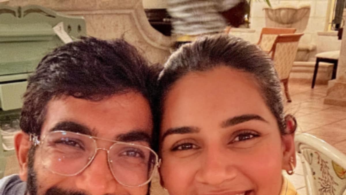 Sanjana Ganesan Shares Heartwarming Family Moments After India's T20 ...