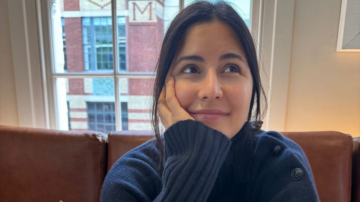 Katrina Kaif Ditches Makeup in New Stunning Pic from Birthday, Thanks ...