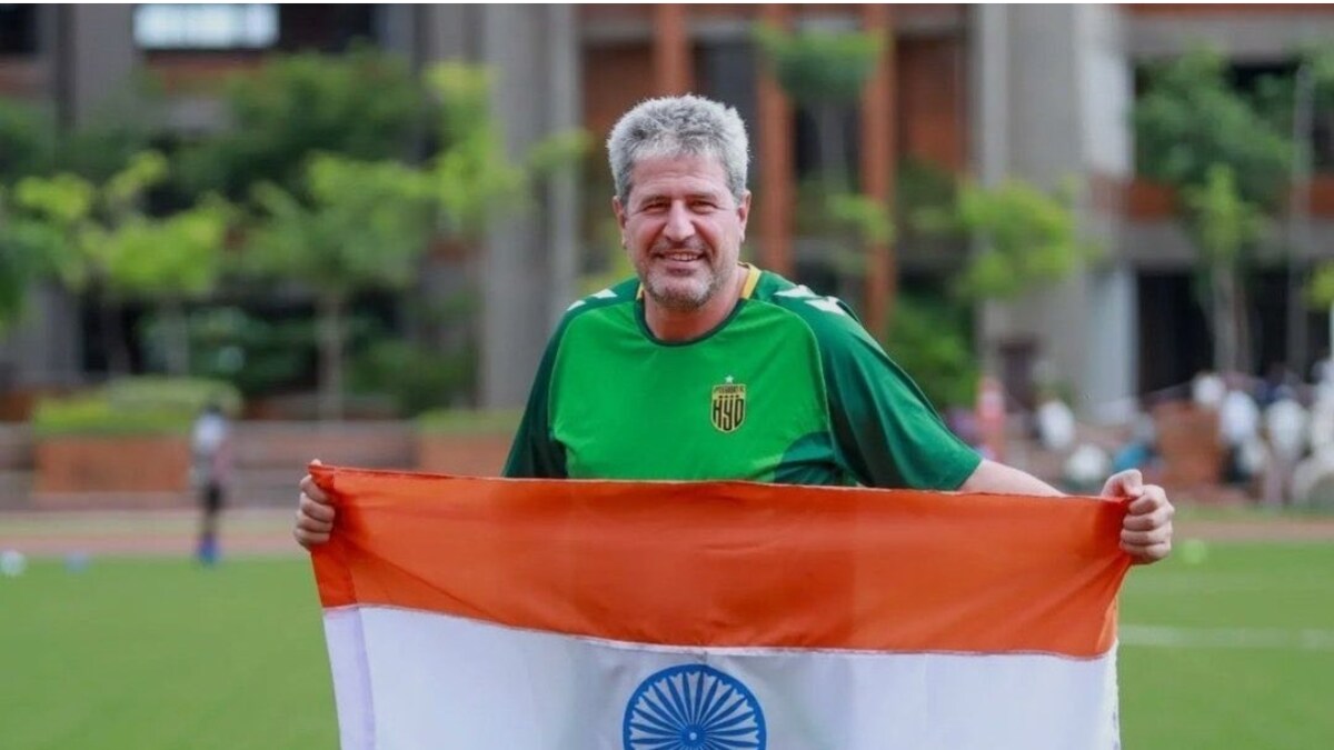 Who is Manolo Marquez? All You Need to Know About the New Head Coach of ...