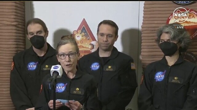 NASA Mars Crew Emerges After Living For Over A Year In Simulated ...