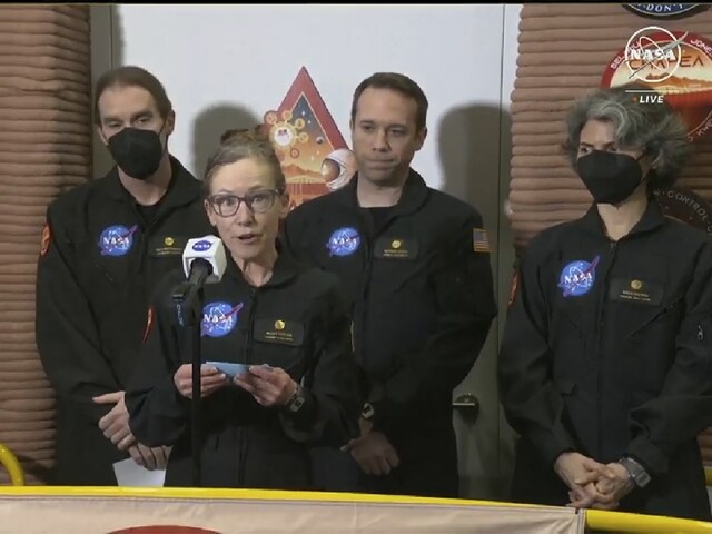 NASA Mars Crew Emerges After Living For Over A Year In Simulated ...