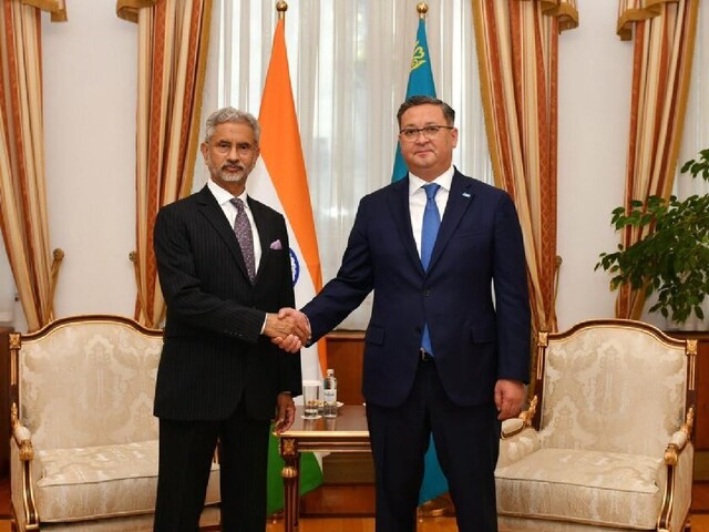 India At SCO Summit: EAM Jaishankar Meets Kazakhstan Deputy PM Murat ...