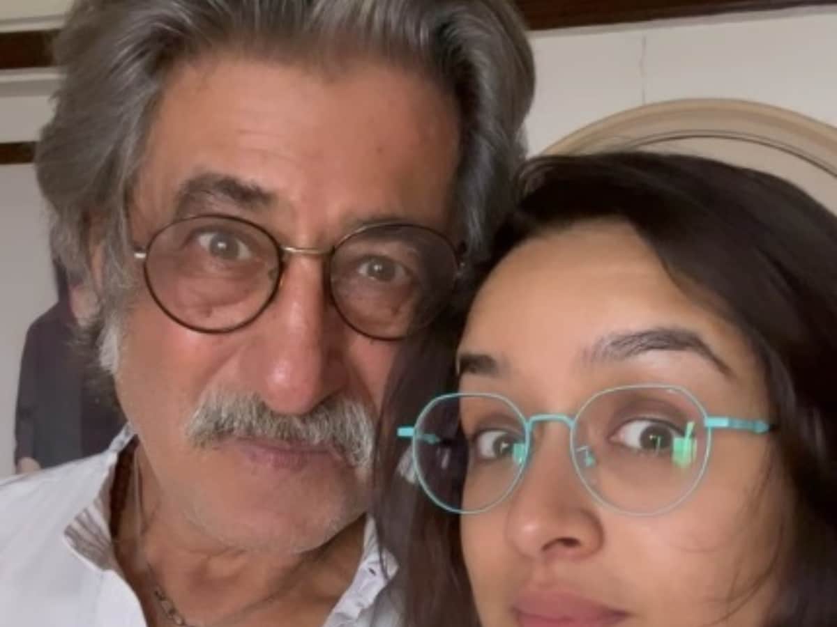 25 Best Memes About Shakti Kapoor Shakti Kapoor Memes