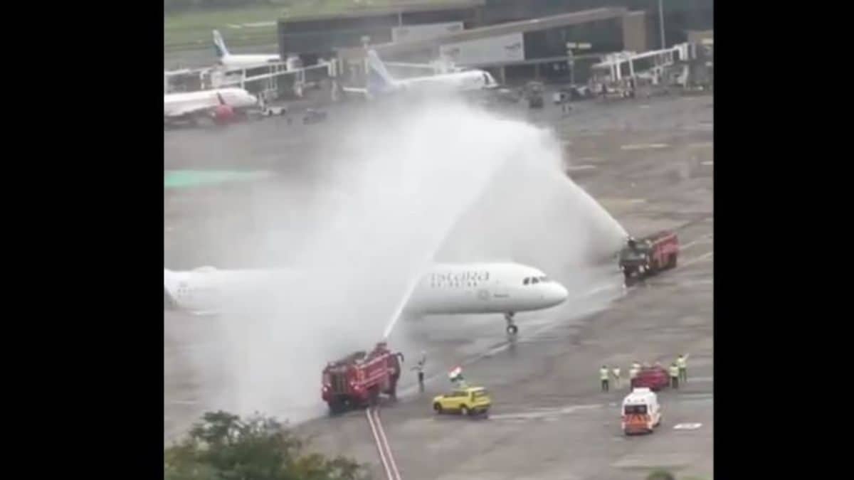 Flight UK1845 Carrying Team India From Delhi Receives Water Cannon ...