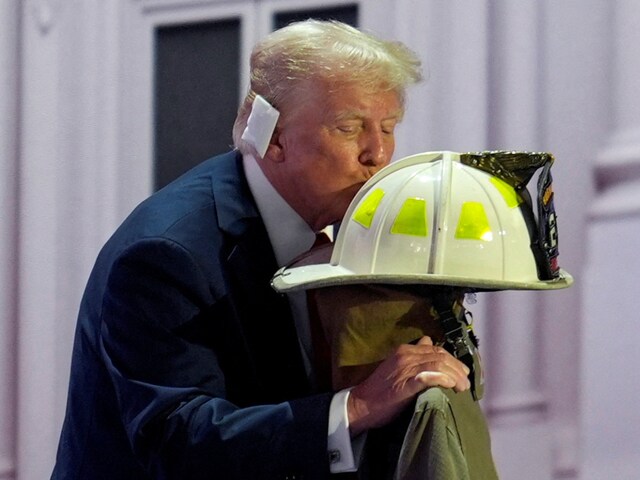 Trump Honours Hero Fire Chief Who Died In Rally Shooting After Ending ...
