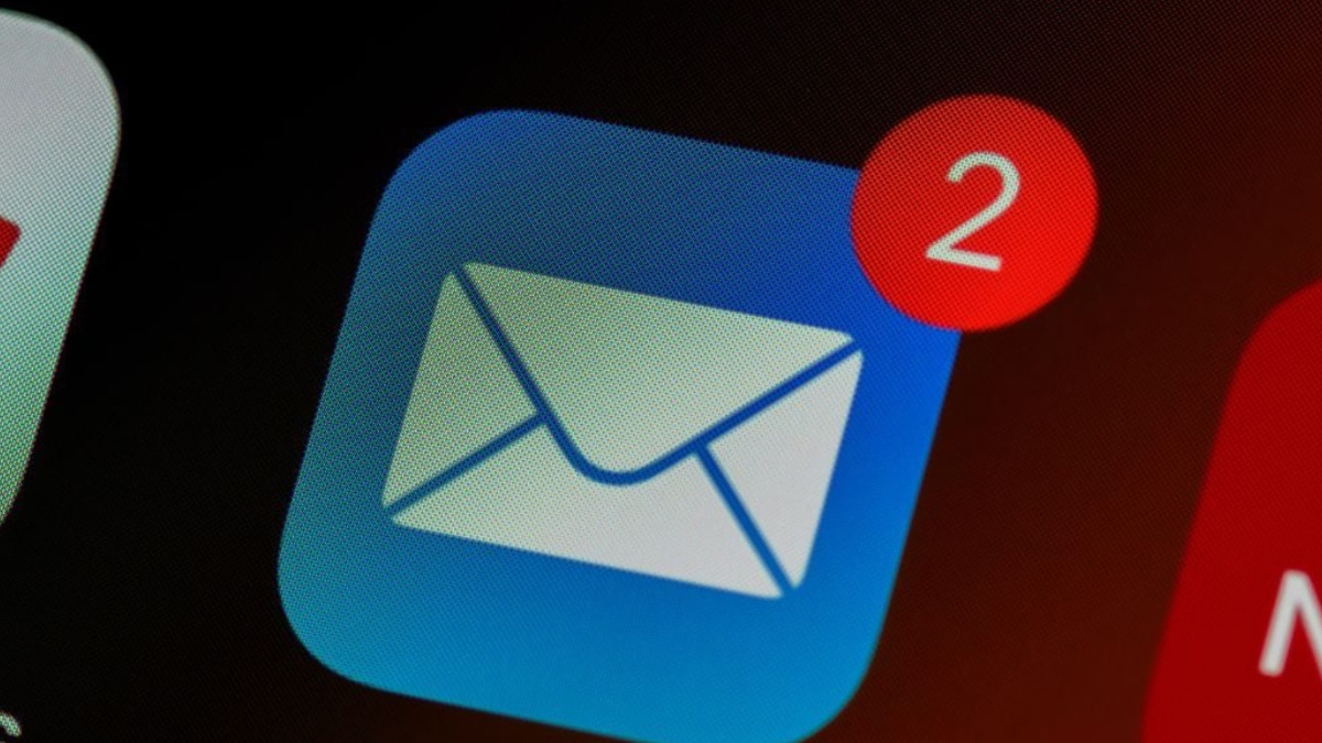 Think Your Boss Is Scary? Read These Brutal Emails From Top Tech CEOs ...