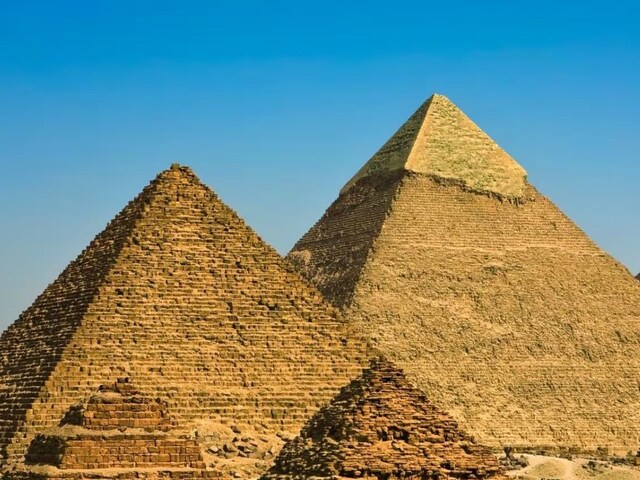 Ancient Egyptian Wall Painting Shows How Pyramids Were Built - News18