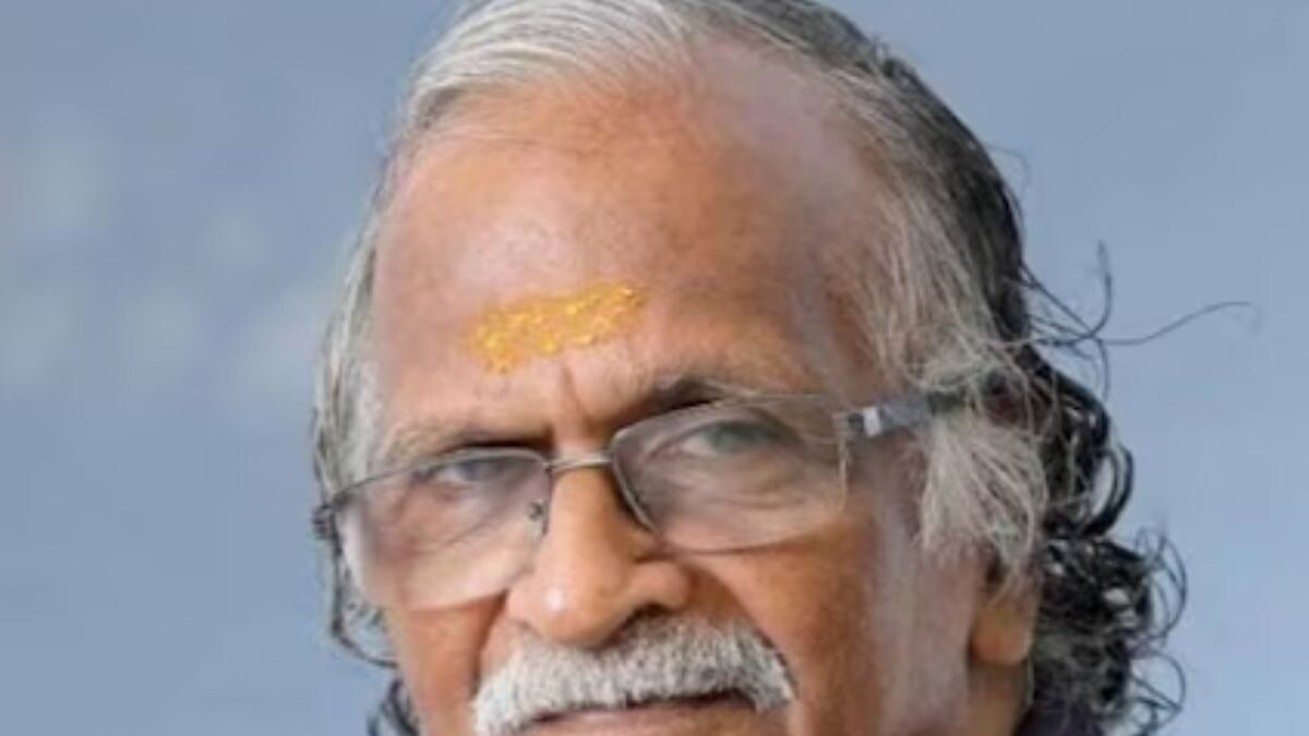 Filmmaker Sreekumaran Thampi Wins MACTA Legend Of Honour Award - News18