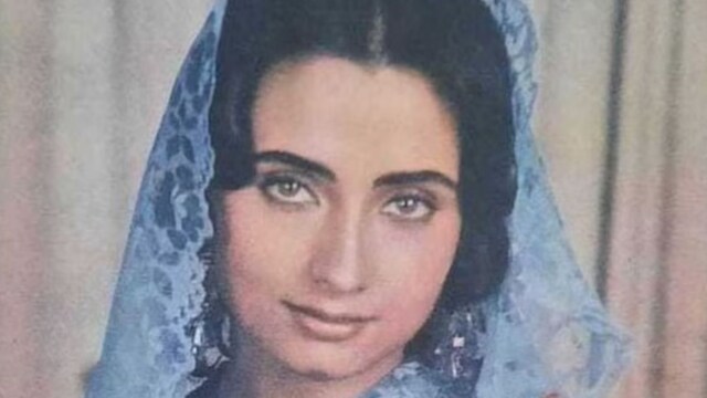 How Pakistani Actress Salma Agha’s Promising Bollywood Career Ended ...