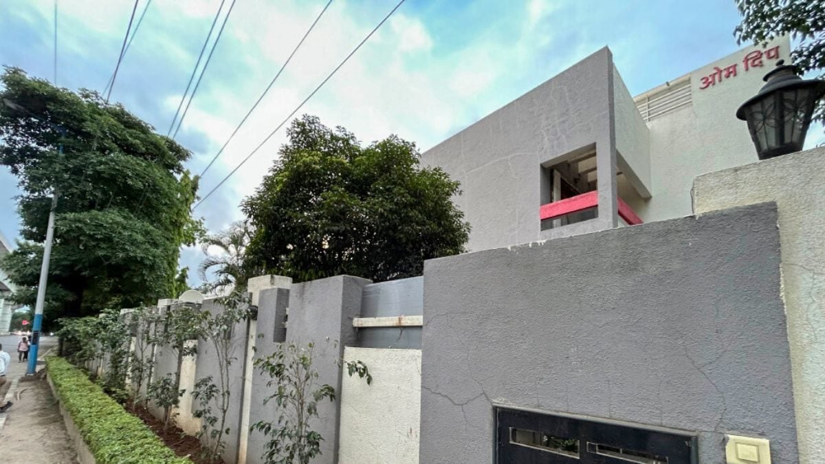 IAS Trainee Puja Khedkar's Pune Home Faces Bulldozer Action Amid ...