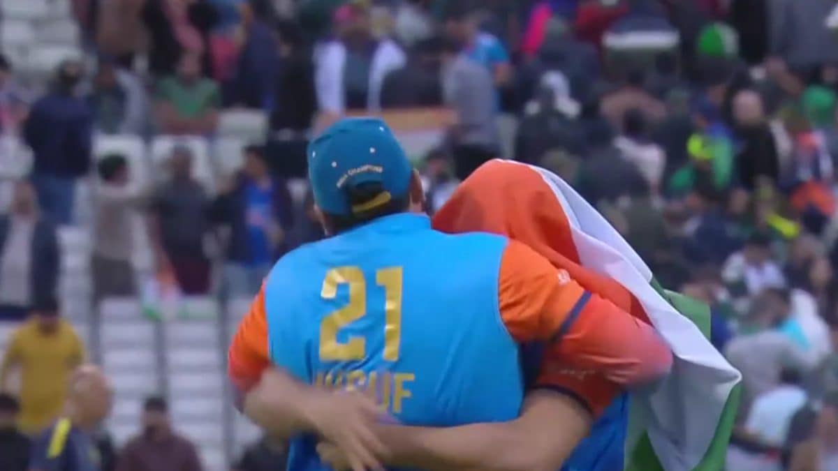 IND Champions vs PAK Champions: Irfan Pathan And Yusuf Pathan Celebrate ...