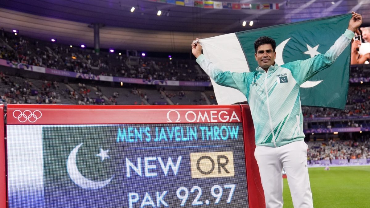 Arshad Nadeem Creates History, Becomes 1st Pakistani To Win Gold Medal ...