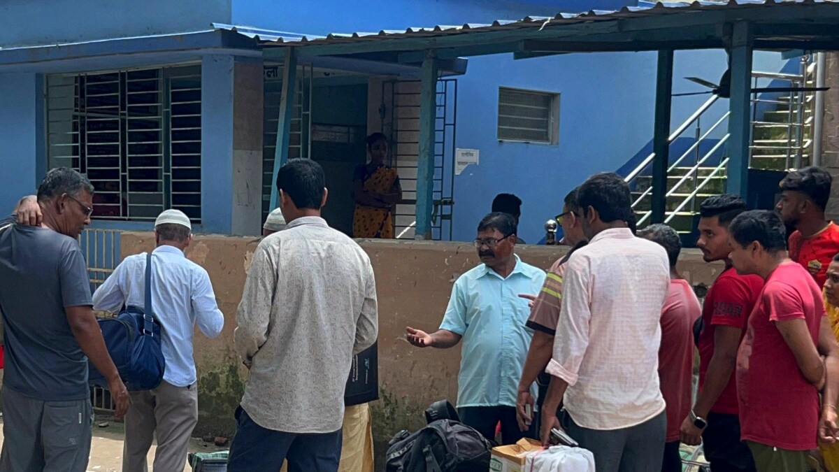 Vigil Lens | Indo-Bangla Border Limps Back To Normal, India Hopes ...