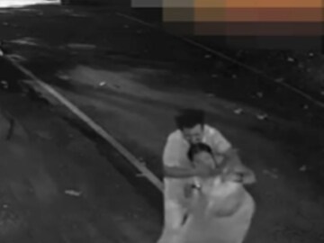 Caught On Cam: Bengaluru Woman Gets Groped During Morning Walk, Accused ...