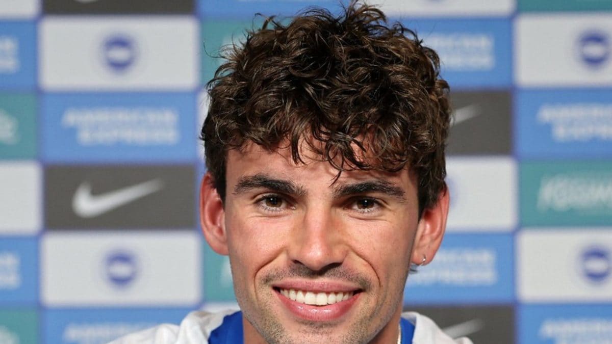 Brighton Sign Danish Midfielder Matt O'Riley From Celtic For 25 Million ...