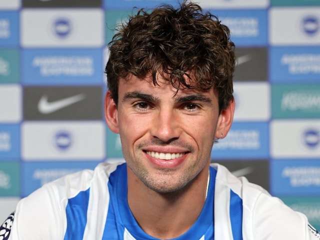 Brighton Sign Danish Midfielder Matt O'Riley From Celtic For 25 Million ...