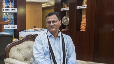 Senior IAS Officer Dharmendra Appointed As Delhi's New Chief Secretary ...