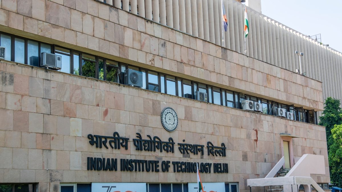 IIT Delhi Eases CGPA Criteria; BTech Students Can Now Graduate By ...
