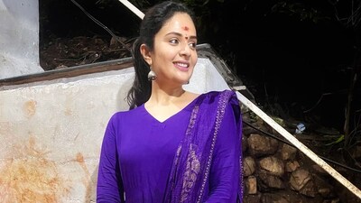 In Pics: Actress Sreemukhi At Andhra's Tirupati Balaji Temple | Movies ...