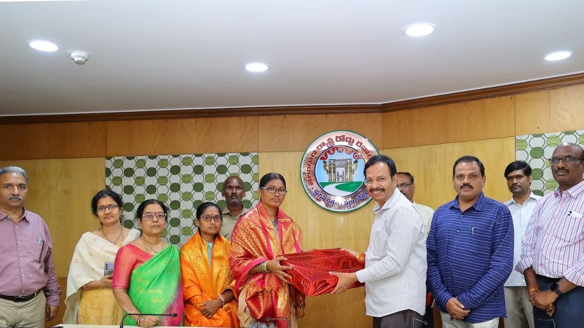 Baby Born On Telangana RTC Bus Receives Lifetime Free Travel Pass ...