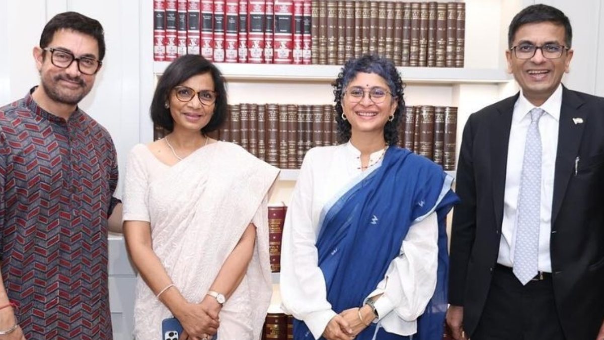 Kiran Rao Poses With Aamir Khan And CJI Chandrachud At 'Laapataa Ladies ...