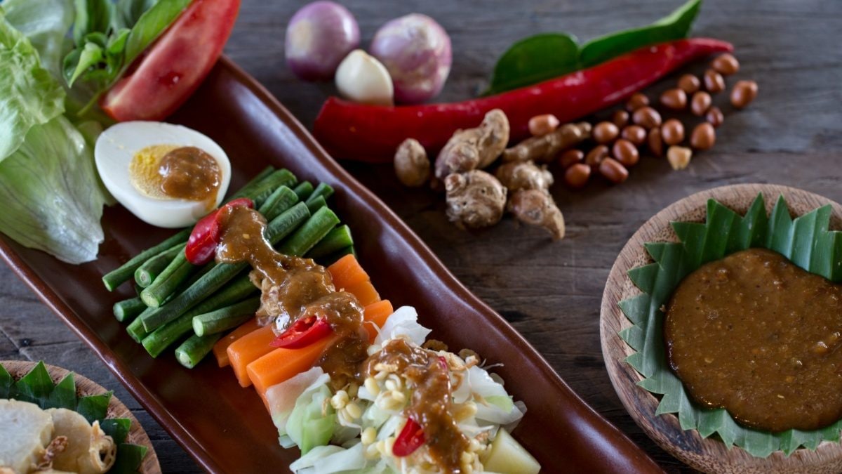 Try These Amazing Balinese Food At Your Home With These Authentic ...