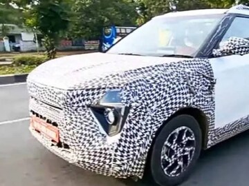 Mahindra XUV 3XO to Take Complete EV Route, Spotted First Time Testing ...