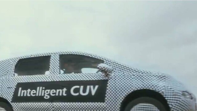 MG Windsor: Another Day, Another Teaser, Check Driving Capabilities of Upcoming EV - News18