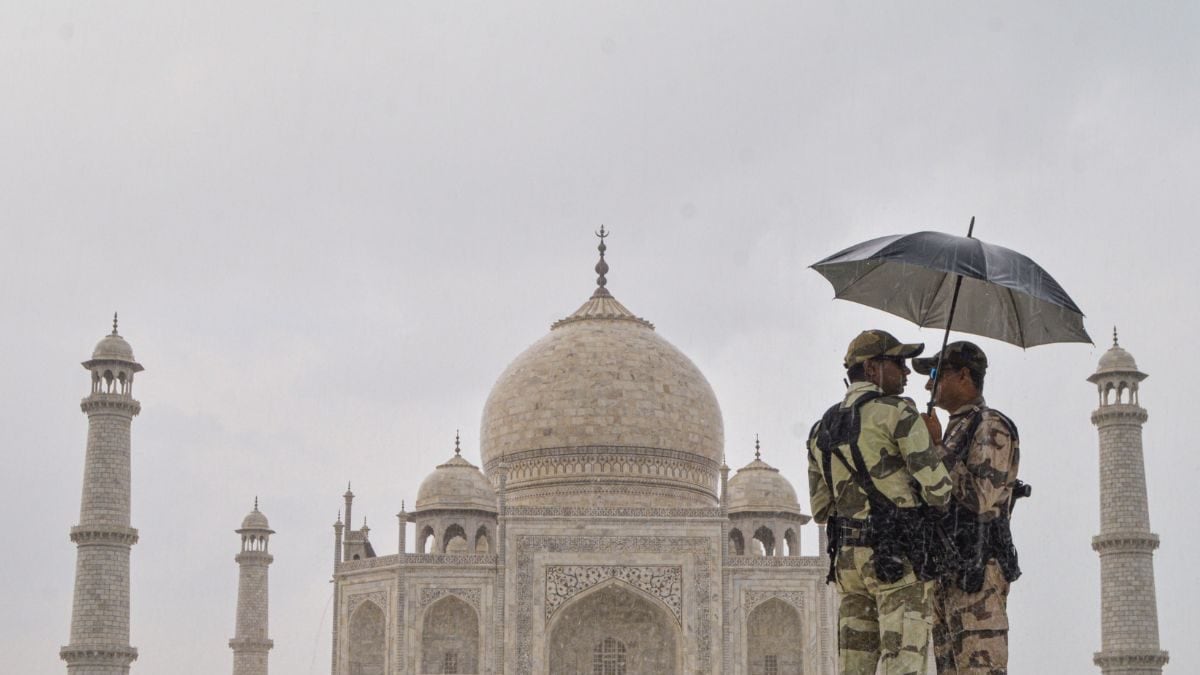 Taj Mahal or Shiva Temple ‘Tejo Mahalaya’? Tracing Roots of Row as ...