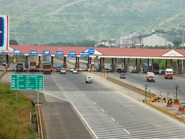 Five Toll Booths in India Collecting Rs 1 Crore Daily, 457 New User Fee ...
