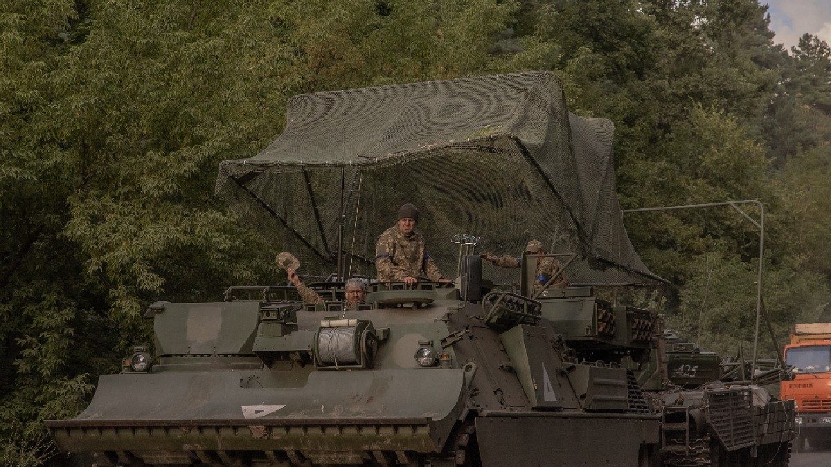 Indian Arms Sold To Europe End Up In Ukraine, Prompting Russian ...