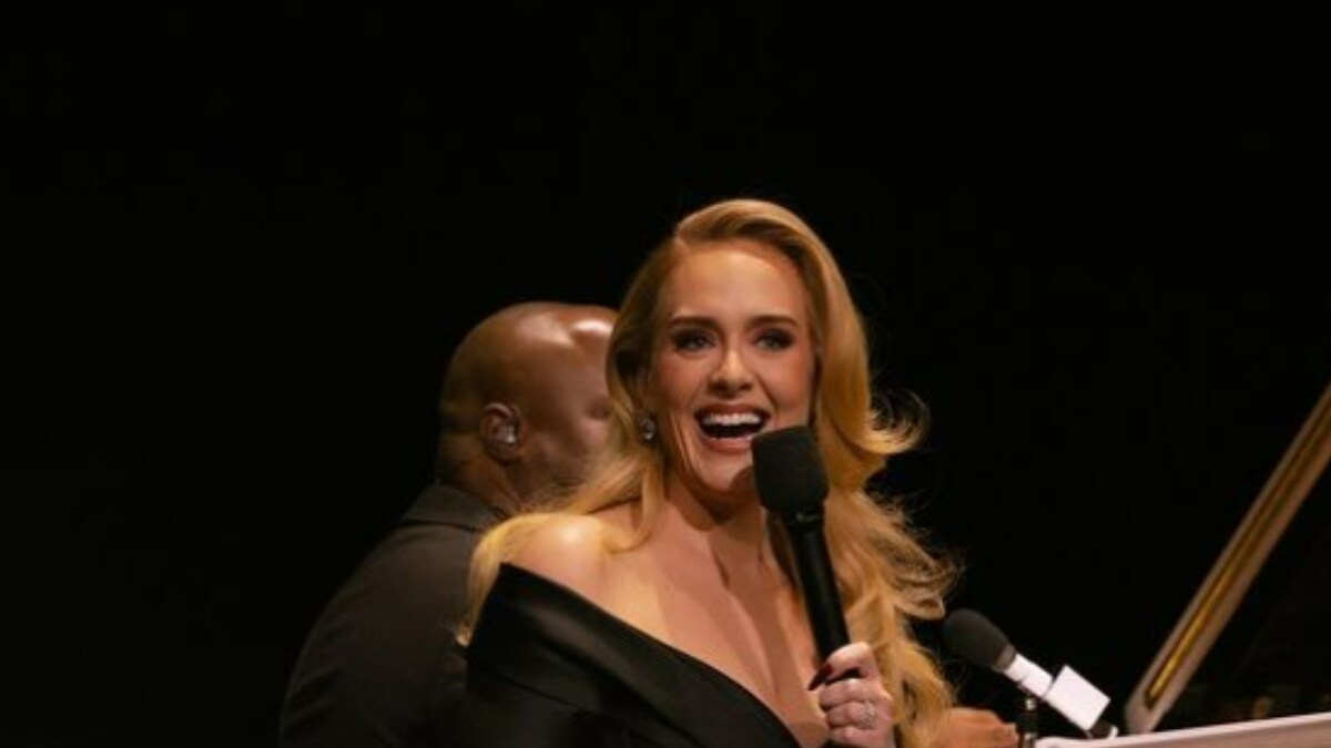 Watch: Adele Stops Munich Concert For Olympic Women’s 100M Final ...