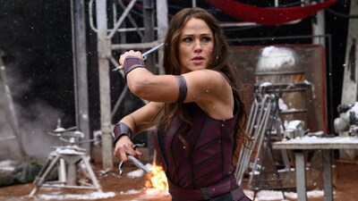 Watch: Jennifer Garner Shows How She Became 'Marvel Fit' For Deadpool ...