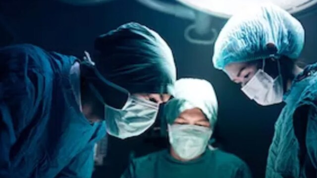 UP Man, Father Of Two, Goes For Hernia Surgery. Doctors Discover Ovary ...