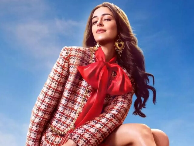 Sara Ali Khan Reacts To Ananya Panday's Call Me Bae Trailer: 'Genuinely Love You In This' - News18