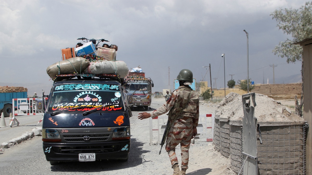 Pakistan's Spy Agency ISI 'Complicit' With Terrorists, Says Ex-US ...