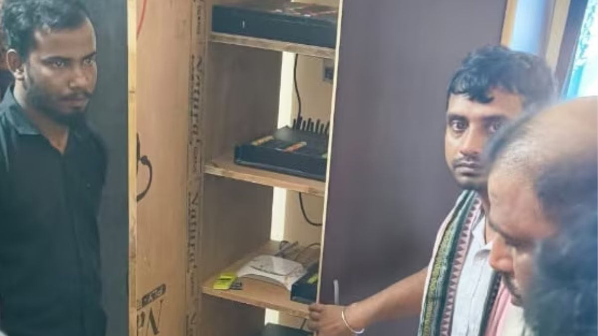 Ranchi Police Uncover Conspiracy Behind SIM Boxes Linked to Bangladesh ...