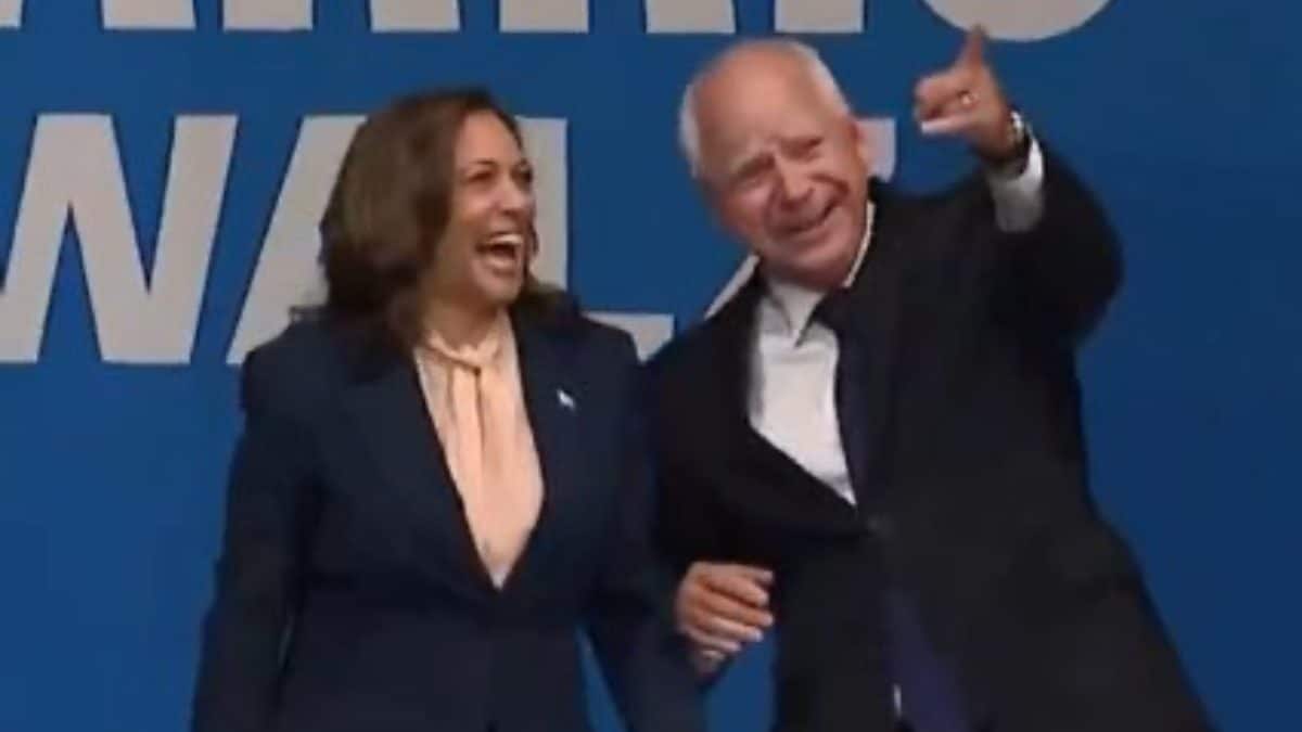 Kamala Harris and Tim Walz Make 1st Joint Appearance As Democratic ...