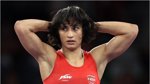Vinesh Phogat Disqualified From Paris Olympics For Failing to Make ...