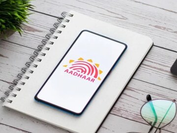 Can You Apply For New Aadhaar Card Online? Know The Enrolment Process ...