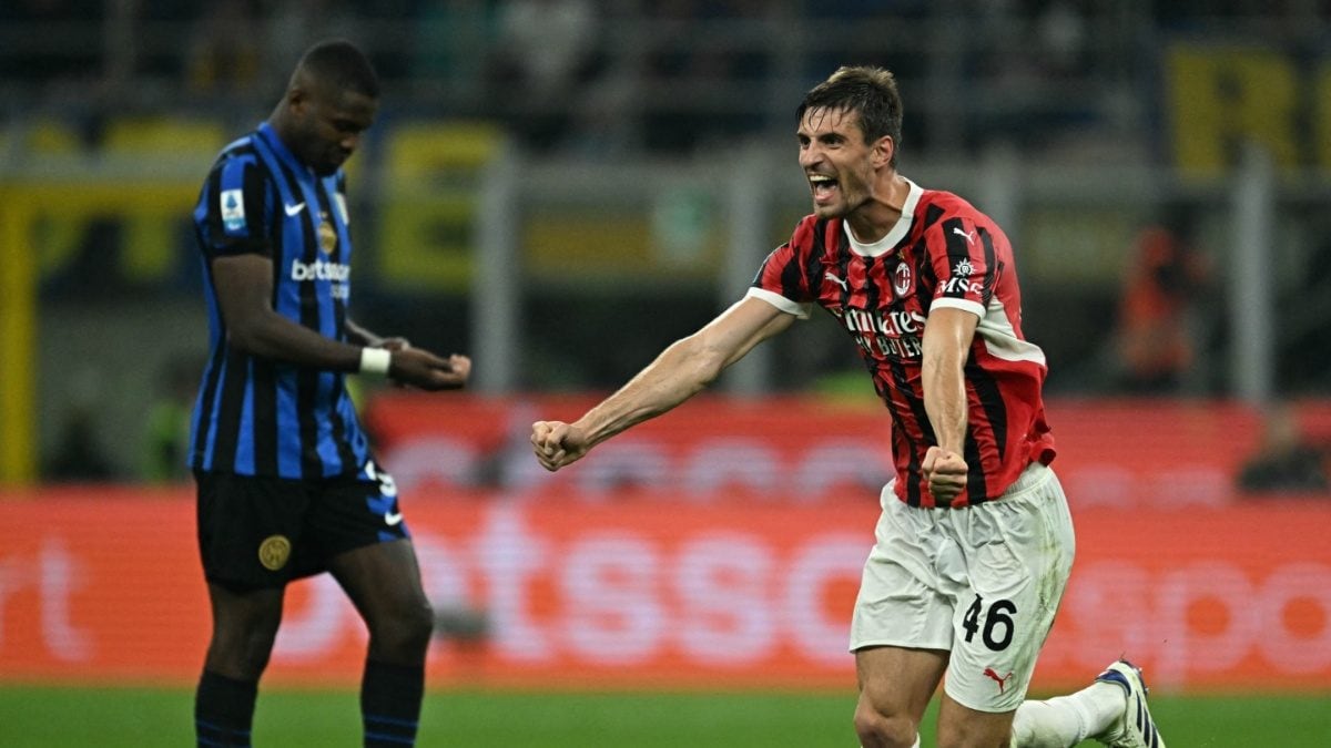 Matteo Gabbia's Late Goal Helps AC Milan Beat Inter 2-1 In Serie A ...