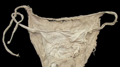 How Did Underwear Come Into Being? Which King Was Buried with 154 ...