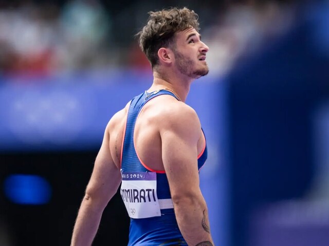 'Talent Below the Belt': Adult Website's Bizarre Offer to French Pole ...