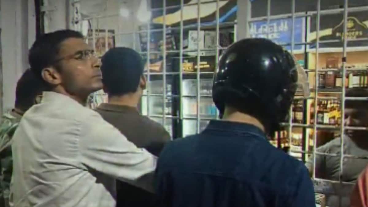 Dehradun DM Poses as Customer to Catch Liquor Shop's Overpricing ...