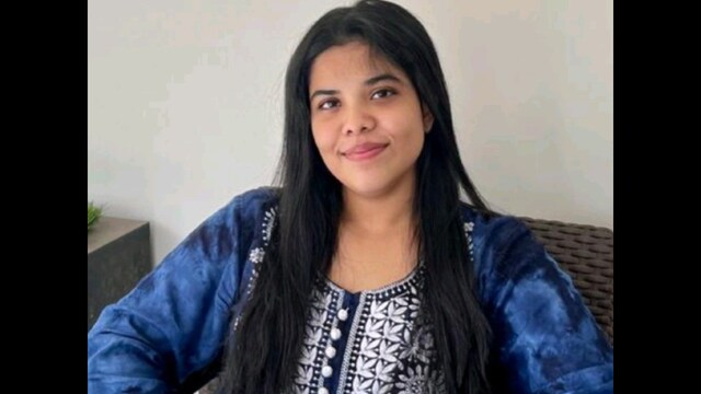 Govt Investigates Death of 26-year-old EY Pune Employee After Mother ...