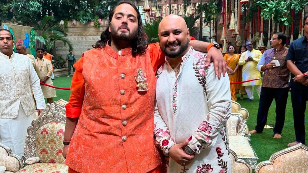 B Praak Performs At Ambani Family's Ganpati Pooja, Shares Photo With ...