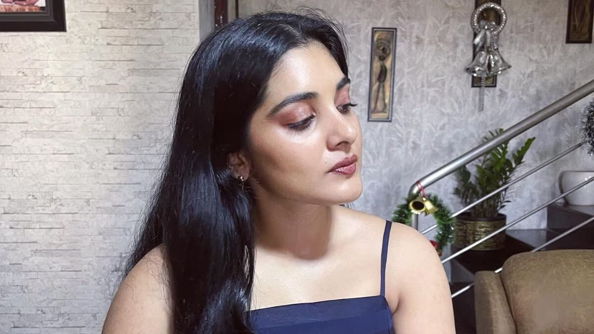 Actress Nivetha Thomas' Transformation Pics For 35-Chinna Katha Kaadu Viral - News18