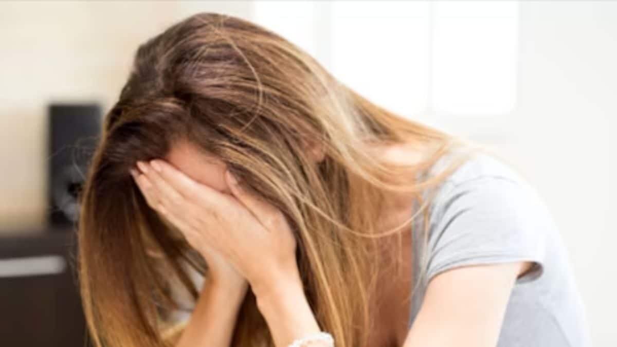 Cuffing Season To Throning 6 Toxic Gen Z Dating Terms That You Must